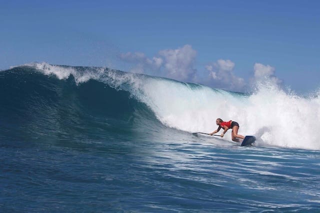 Izzi Gomez Wins Stop 1 of the 2016 Stand Up World Tour at Turtle Bay ...
