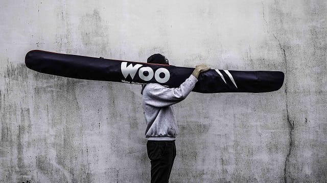 La Nouvelle Pirogue Révolutionnaire de Woo à La Conquête des Stand Up ...