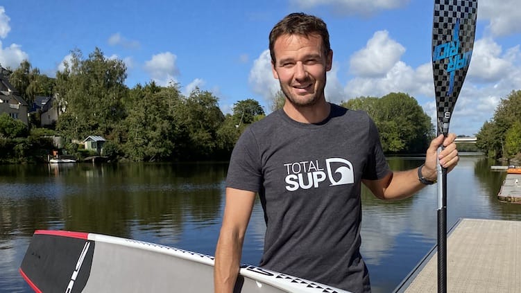 Le champion du monde Pierre-Alain De Bois présente sa MAY’SUP RACE 53 ...