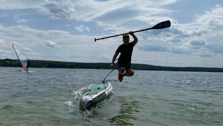How to prevent injuries on a stand-up paddleboard | TotalSUP